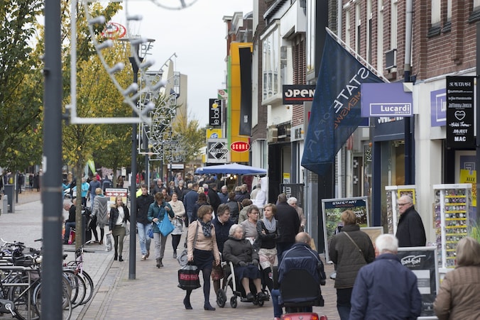 Privacywaakhond wijst bedrijven op regels wifi-tracking | Nieuws | AD.nl