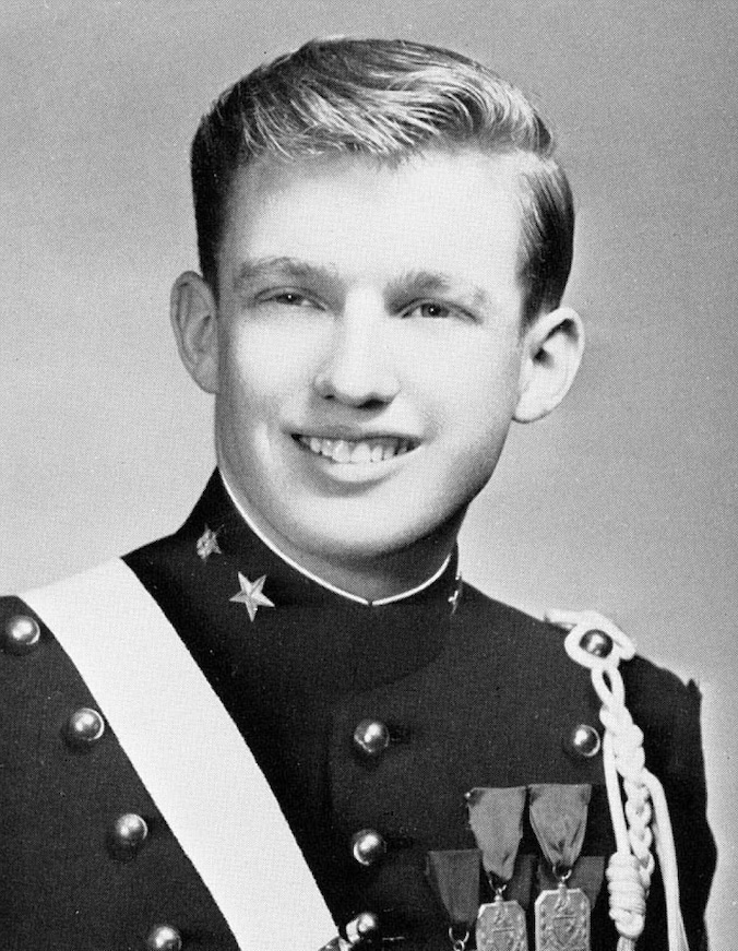 Trump: van ettertje tot president van Amerika | Nieuws | AD.nl