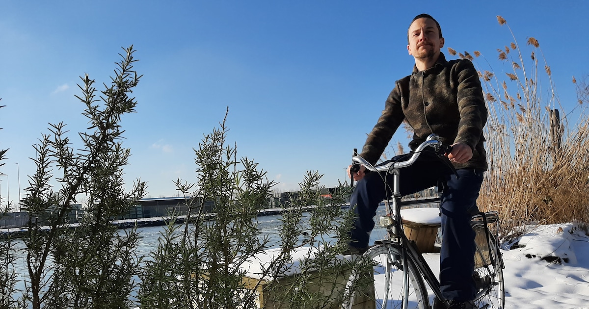 De kunst van het fietsen en wandelen, Dirk (35) doet het allemaal ...