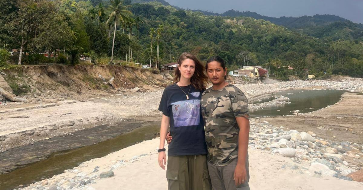 Lotte (34) ziet haar paradijs op Sumatra verdwijnen: ‘De rivier slokte ...