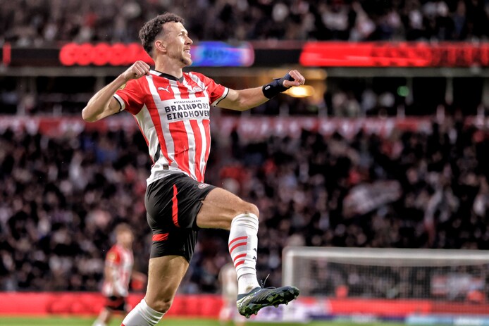 Dit is waarom PSV-uitblinker Ivan Perisic liever niet met de media ...