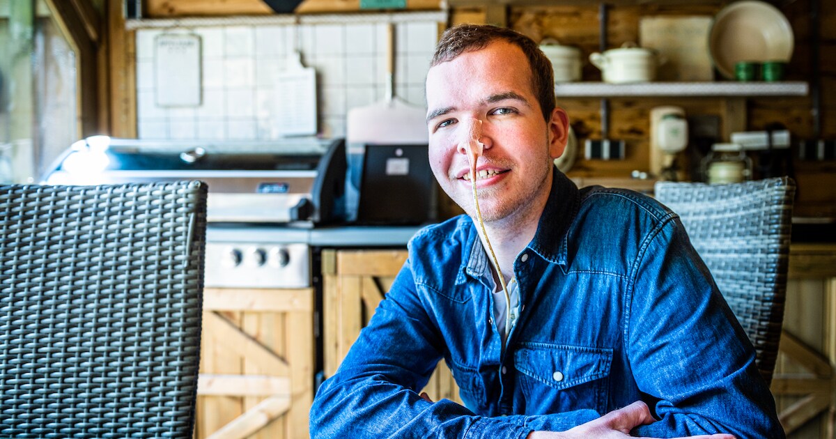 Artsen zeiden dat Ben niet ouder zou worden dan 10, nu is hij 22 en ...