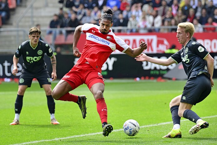 FC Utrecht verslaat Groningen in Galgenwaard en blijft meedoen om plek drie | Voetbal | AD.nl