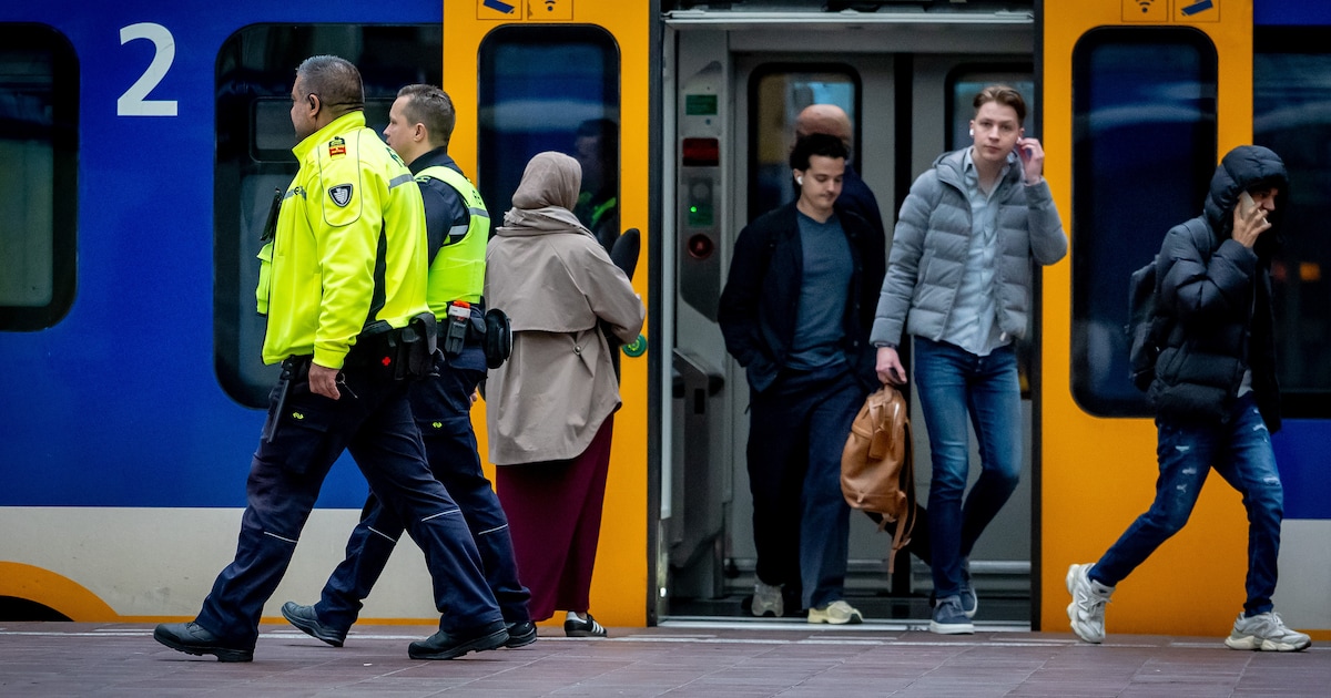 Goedkoop zomer-treinabonnement gaat week eerder in: vanaf 15 juni reis ...