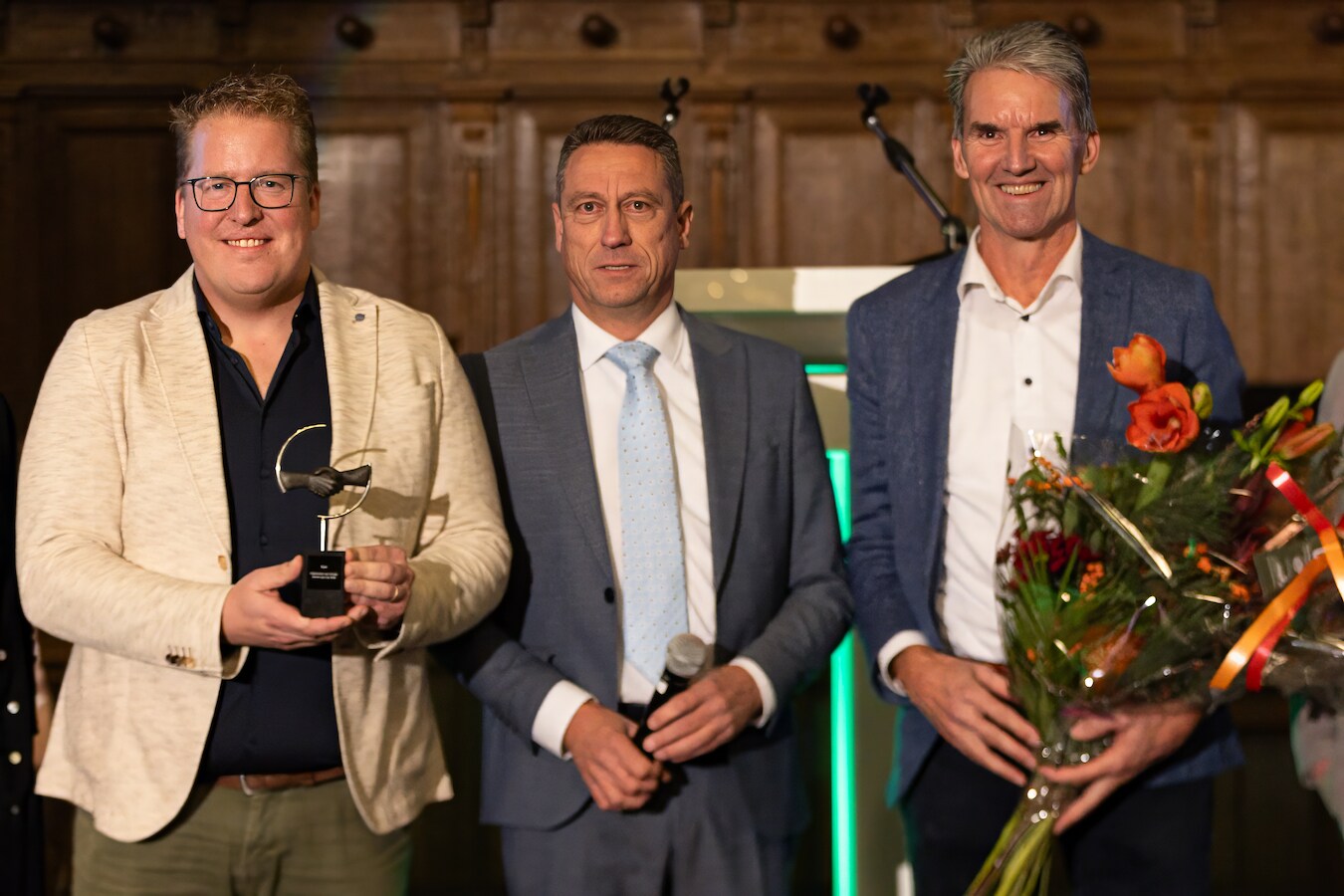 Tomatenteler Bryte Ondernemer van het Jaar Voorne aan Zee | Foto | AD.nl