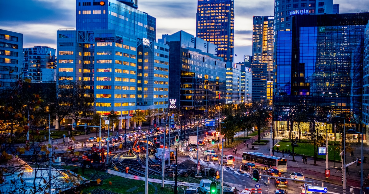 Hofplein is over een week definitief geen ‘autoplein’ meer: ‘Het wordt ...