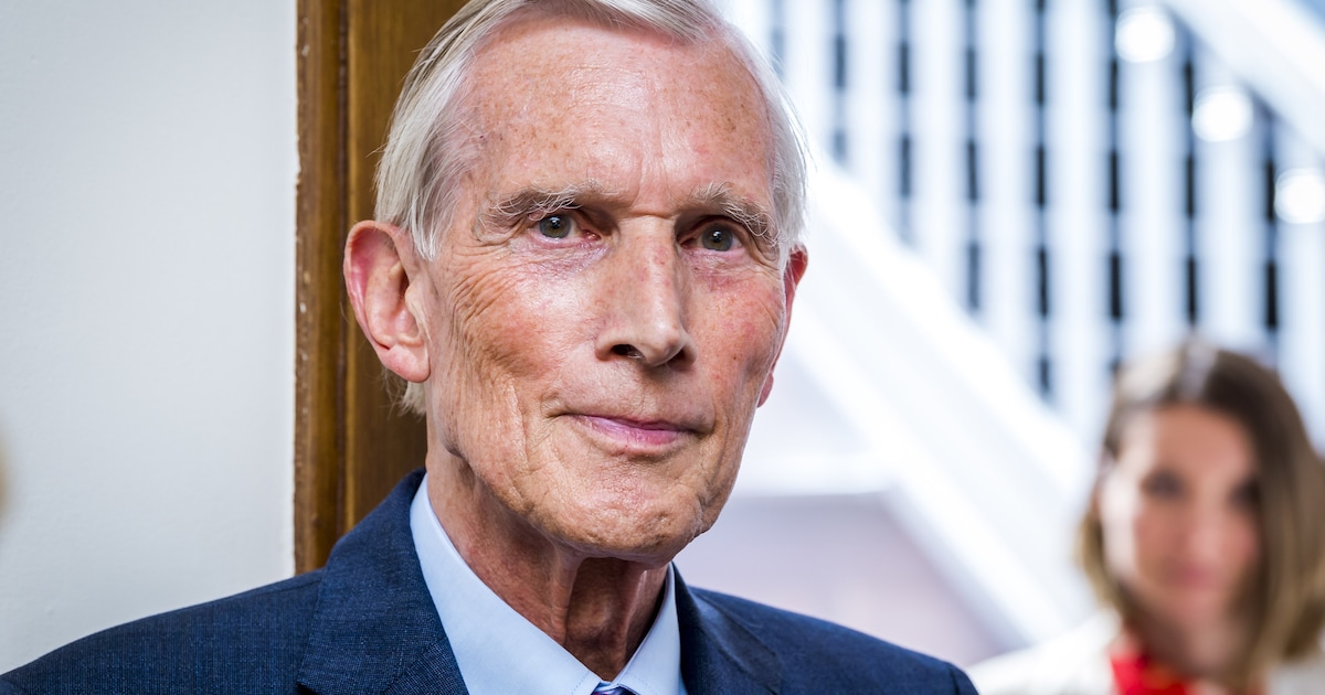 Ben Bot breekt been van voetganger bij aanrijding, oud-minister voor de ...