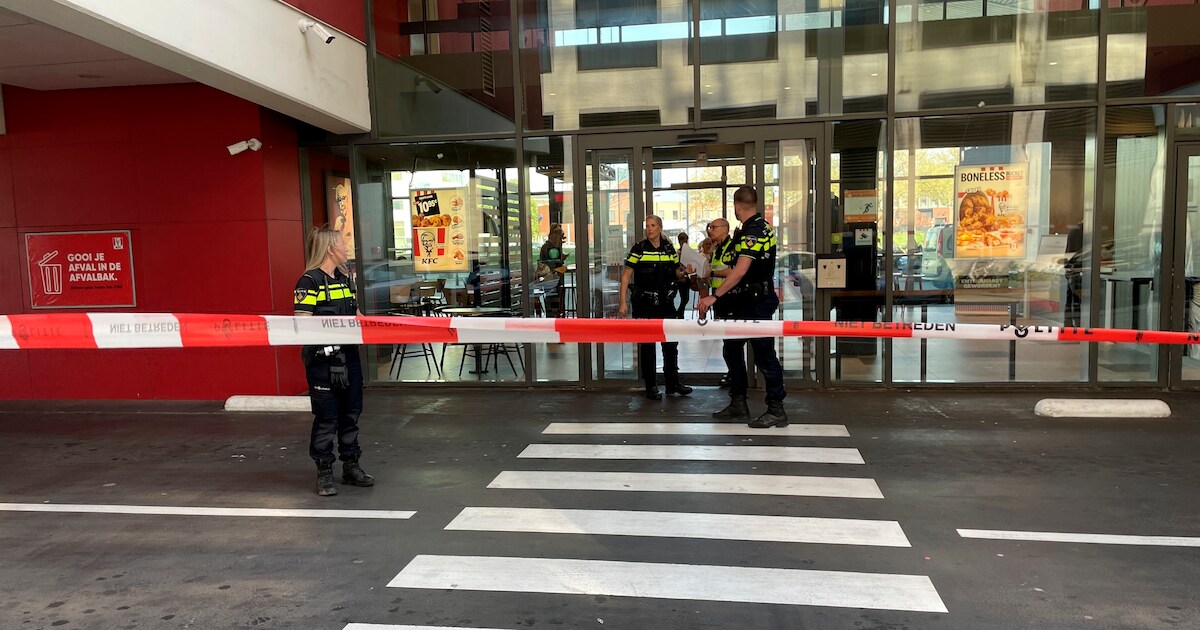 16-jarige gewond bij steekpartij bij KFC Marconiplein, aangehouden ...