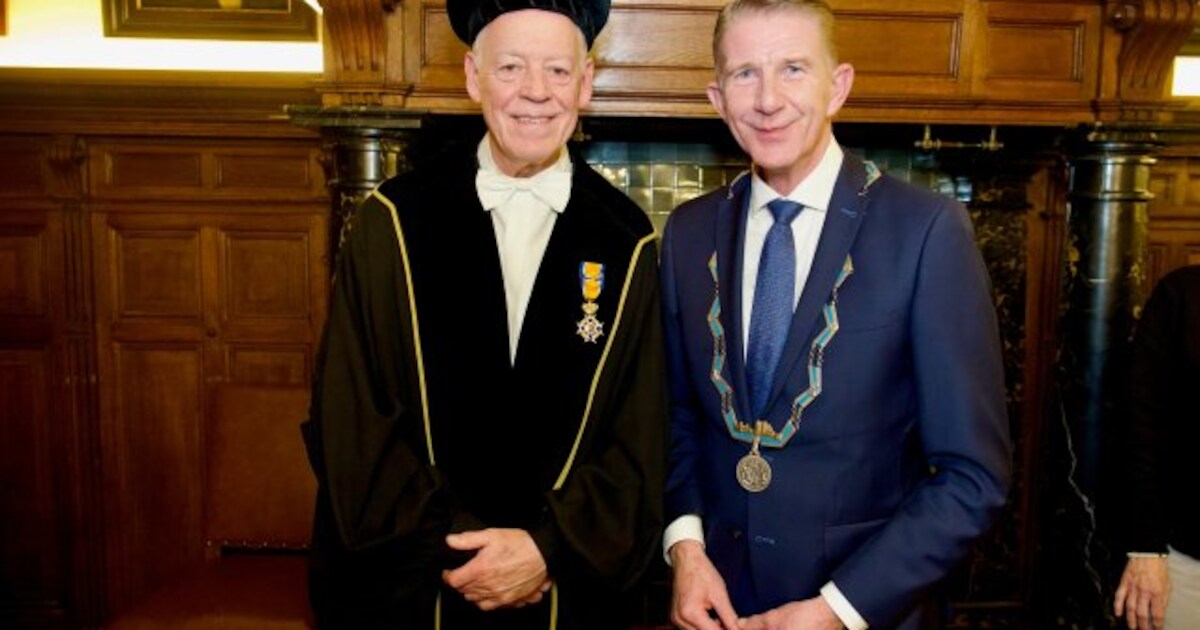 Professor Peter van Baalen uit Maassluis bevorderd tot Officier | Regio ...