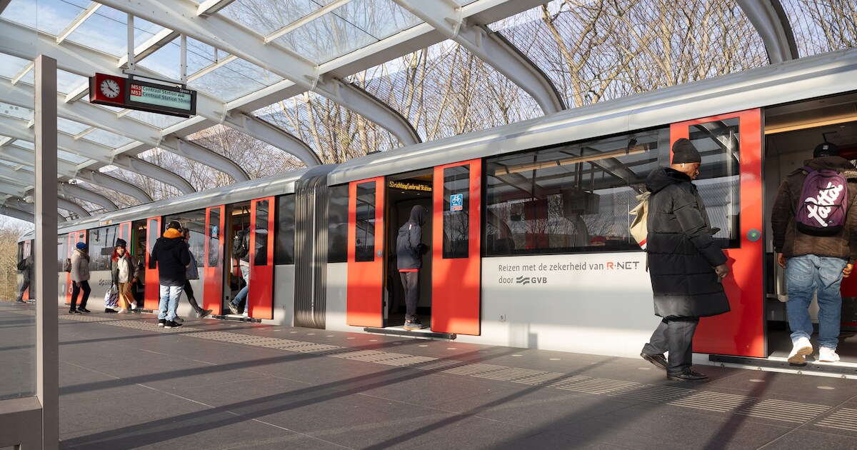 Amsterdam krijgt 13 nieuwe metrostellen | Amsterdam | AD.nl