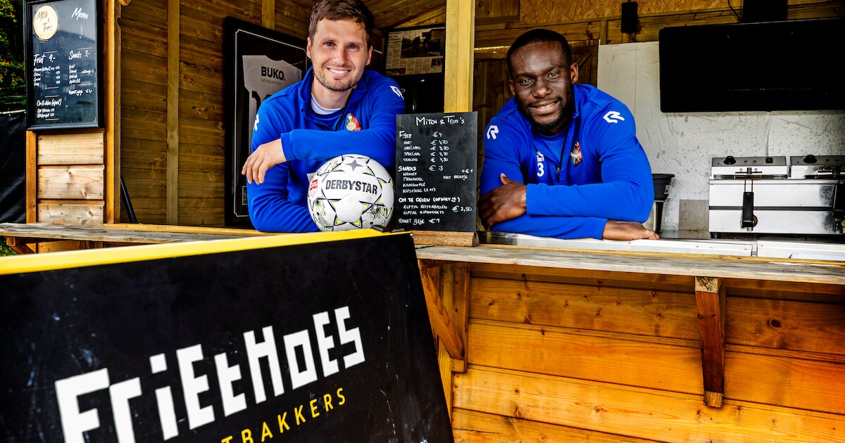 Op promotie jagend Telstar-duo heeft eigen patatkraam: ‘Tegen Feyenoord ...