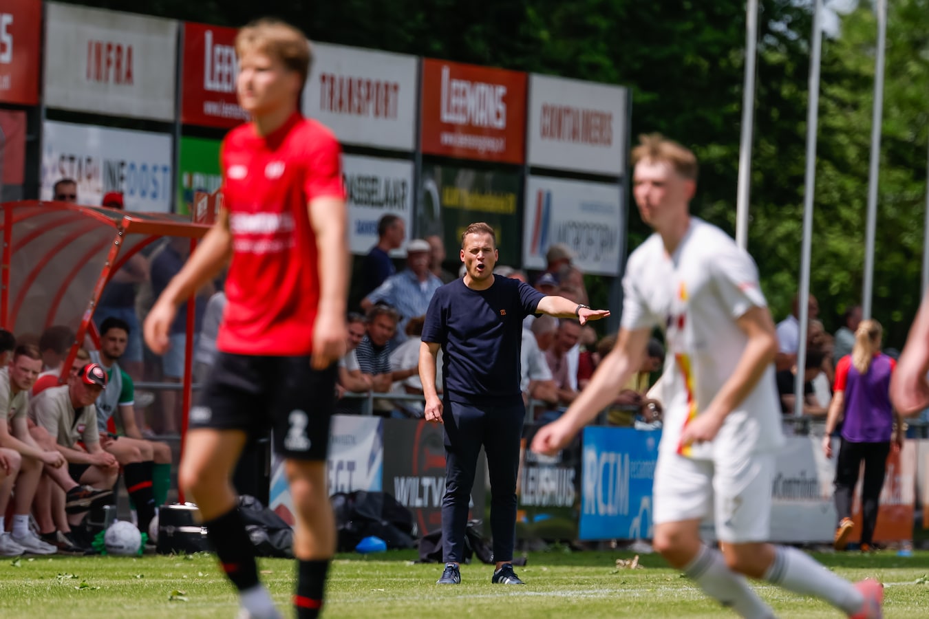 Jos van der Veen helpt DETO over eerste horde in nacompetitie | Foto ...