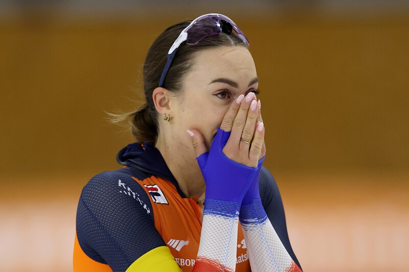 Femke Kok in extase na sensationeel wereldrecord op 500 meter: ‘Ik zag ...