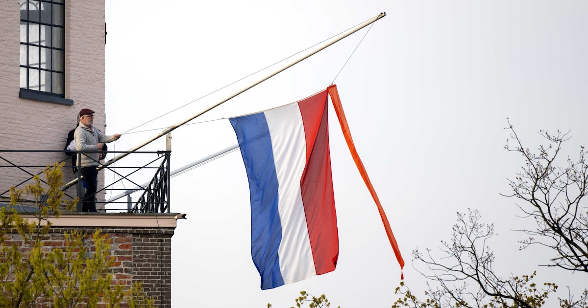 De vlag uit! Dit zijn de regels voor het uithangen van het rood-wit ...