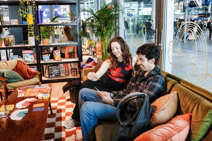 Deze offline oase op Utrecht Centraal richt zich op jongeren, maar ...