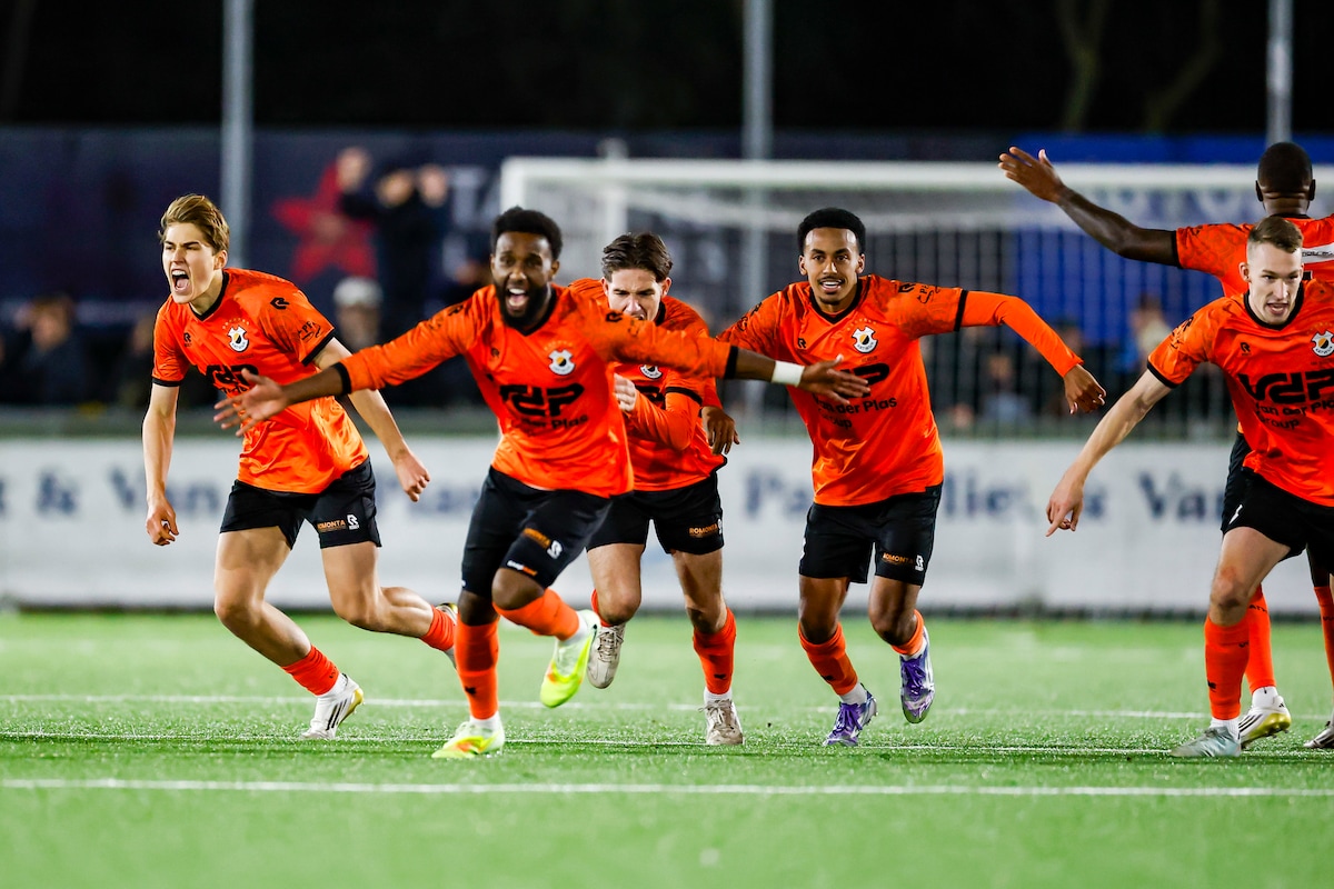 Vitesse na strafschoppen uitgeschakeld door Katwijk, ook De Graafschap ...