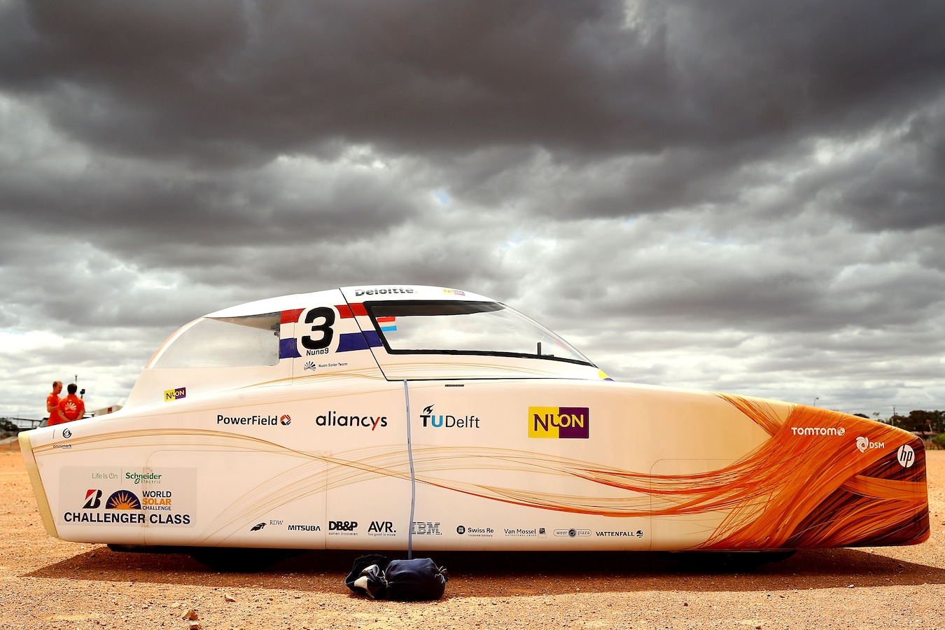 Nuon Solar Team opnieuw wereldkampioen zonneracen | Foto | AD.nl