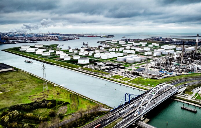 Een fabriek van 1 miljard die misschien niet eens opent: de transitie ...