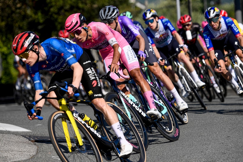 Klassement Giro d’Italia 2026 | Afonso Eulálio ook na elf etappes in ...