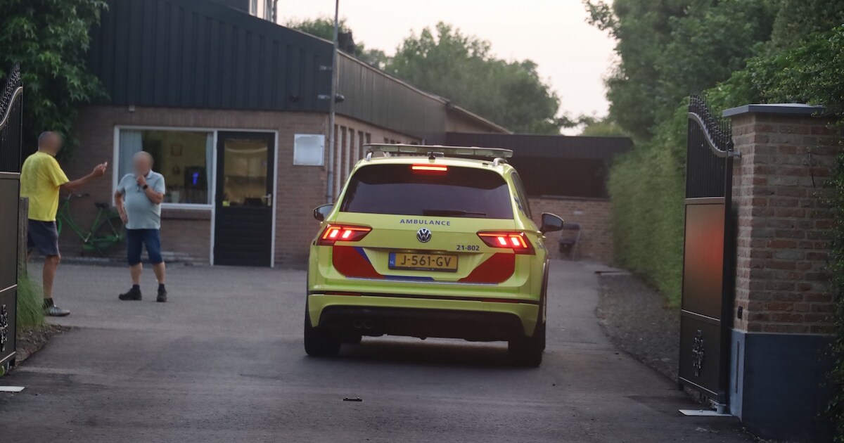 Man zwaargewond na beknelling in machine in Boekel: ‘Hij was hobbymatig actief’ | Boekel | AD.nl