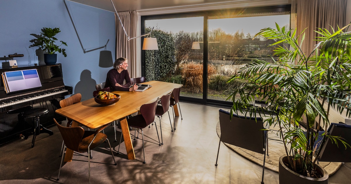 Niels vindt rust in nieuw huis na overlijden vrouw: ‘Een huis als anker ...