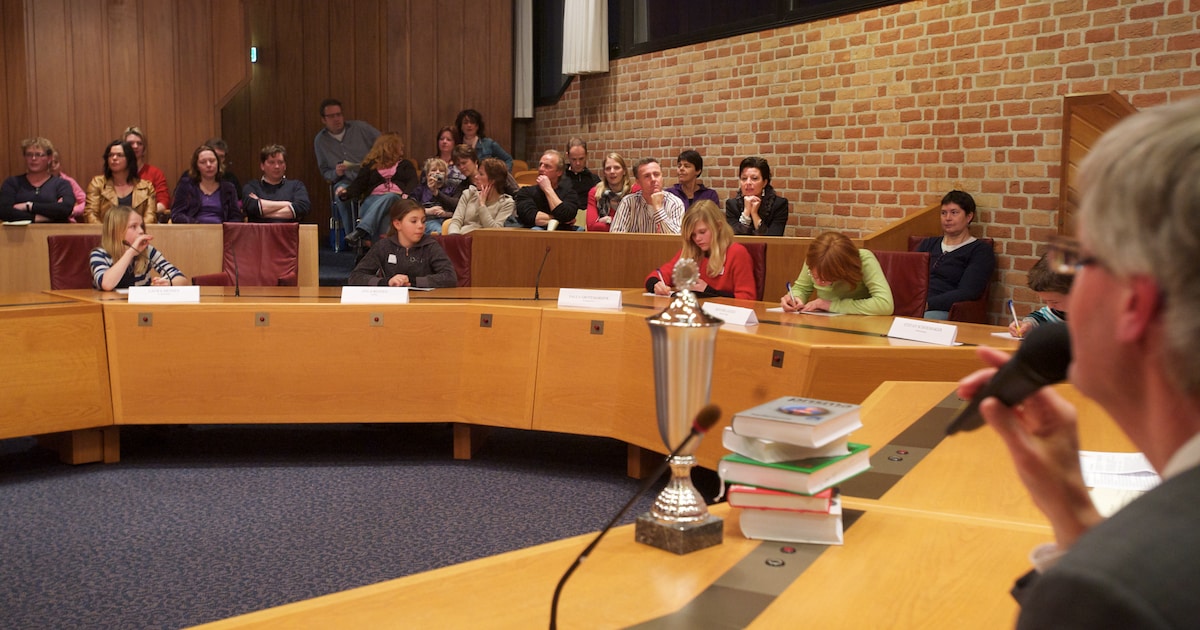 Gemeenteraad Ommen stelt financiële koers voor 2026 vast | Regio | AD.nl