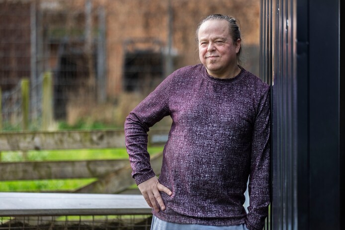 Vrienden voor het leven spelen op late leeftijd festivals plat met ...