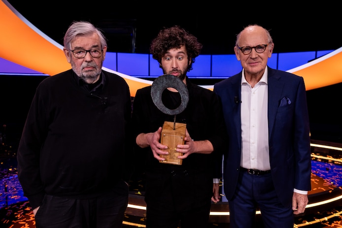 Schrijver Frank Heinen is de Slimste der Slimsten: ‘Het zat niet tegen’ | Show | AD.nl