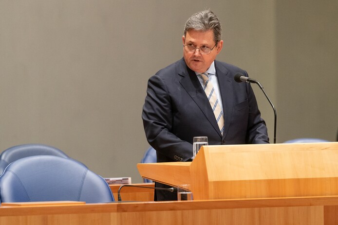 PVV-staatssecretaris opnieuw op het matje na verdedigen ‘minder Marokkanen’-uitspraak | Politiek ...