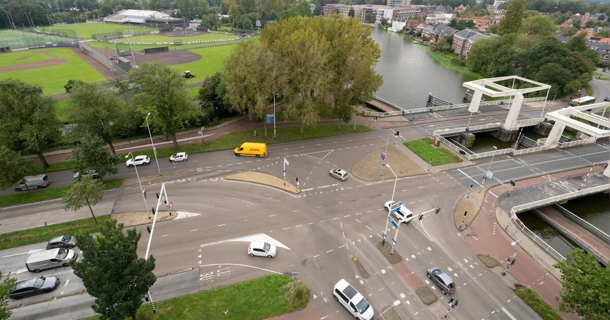 Nieuwe naam gezocht voor busstation Schipholweg in Haarlem | Haarlem ...