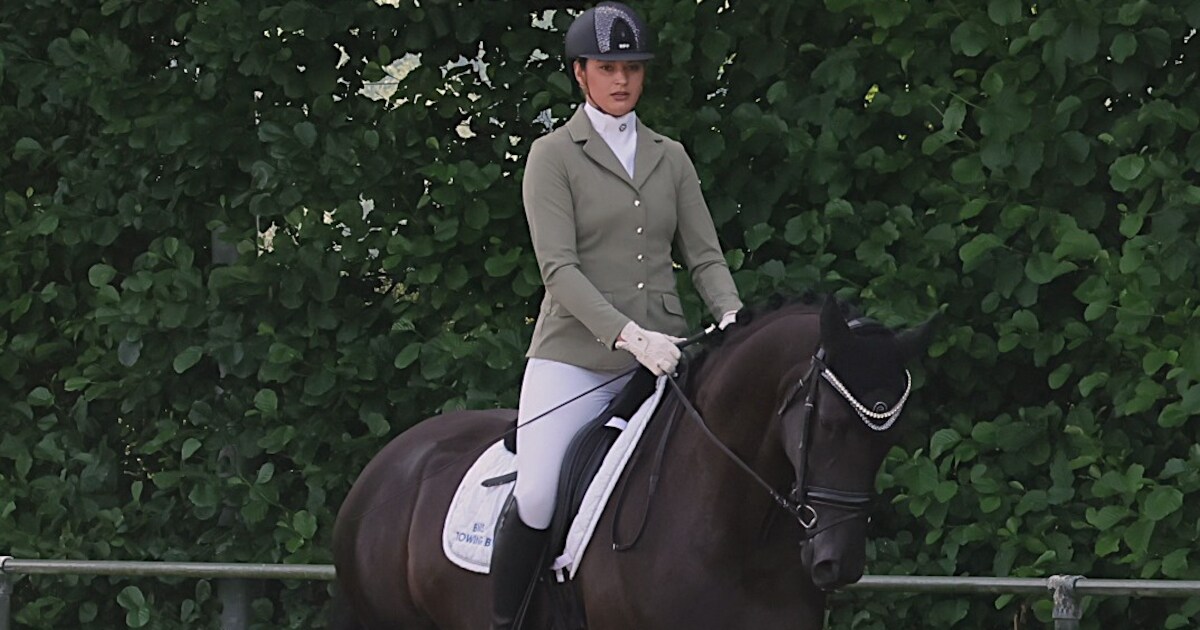 Jeske Bouwman met overmacht naar finale op Zeeuws dressuurkampioenschap ...
