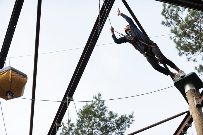 Nieuwe eigenaar Outdoor Challenge Park ziet goud in strandje aan ...