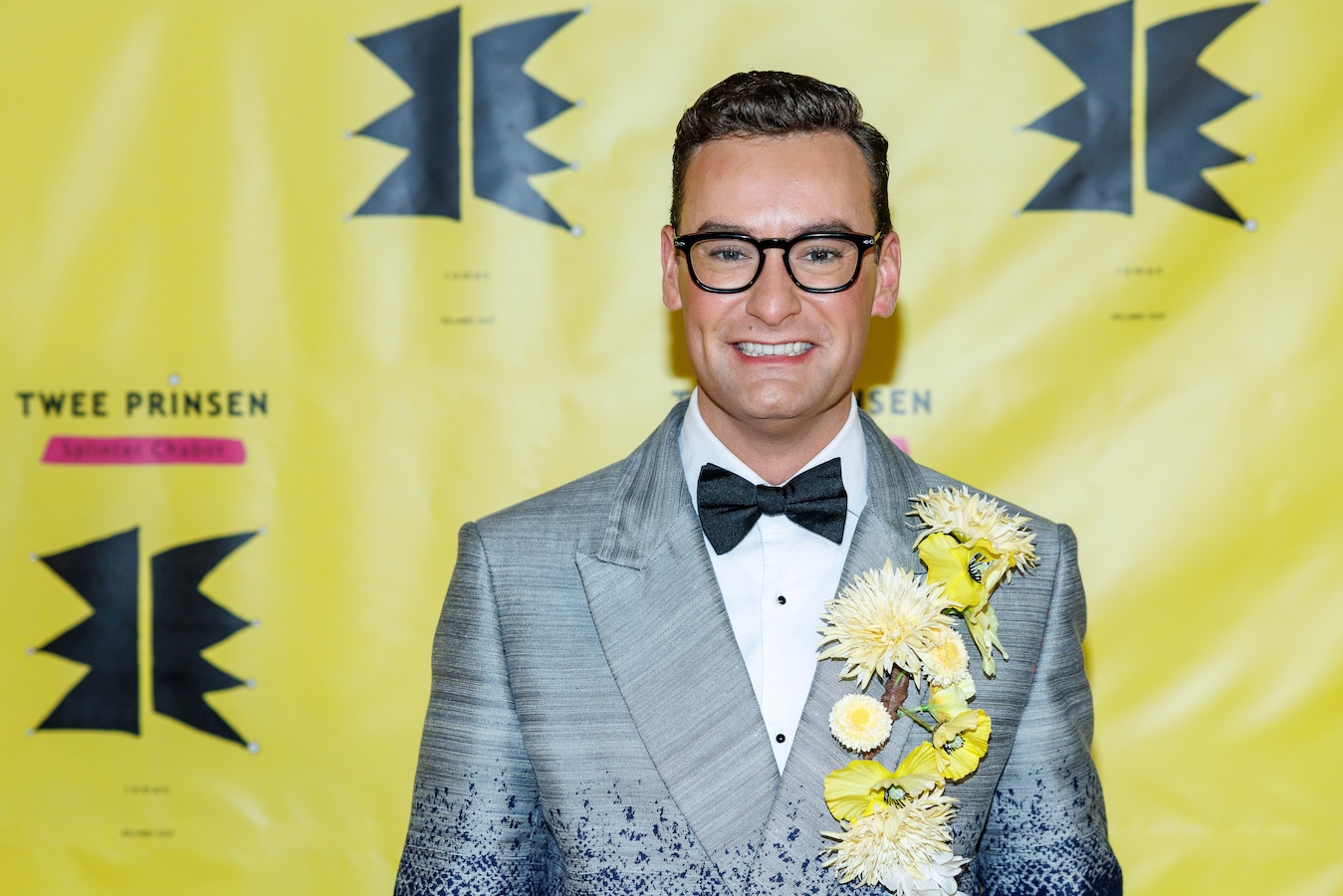 Interview Splinter Chabot in Noordwijk tijdens Roze Zaterdag | Foto | AD.nl