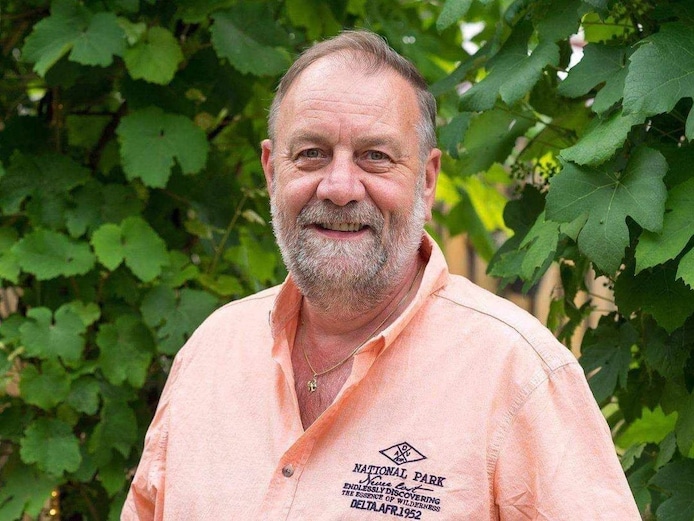 Springlevende Henk (69) ziet eigen foto in rouwbericht op Facebook ...