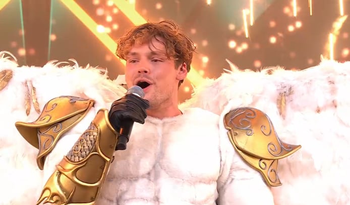 Masked Singer-winnaar Soy Kroon kon geheim delen met vriendin Holly Mae ...