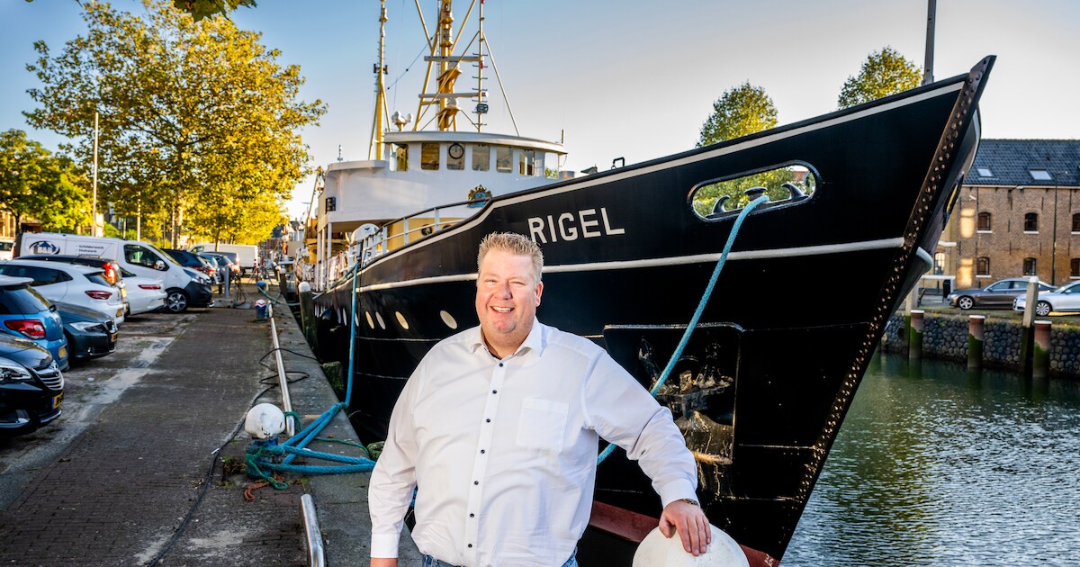 Furieade en Zeekadetkorps Maassluis vieren samen feest: ‘Koninklijke ...
