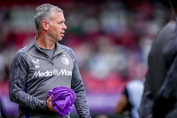 Na Mark van Bommel zegt ook René Hake FC Twente af: ‘Heb het heel erg ...