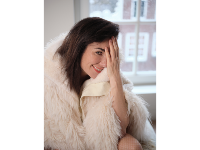 Halina Reijn heeft vaak het gevoel dat ze er niet bij hoort: ‘Omdat ik ...