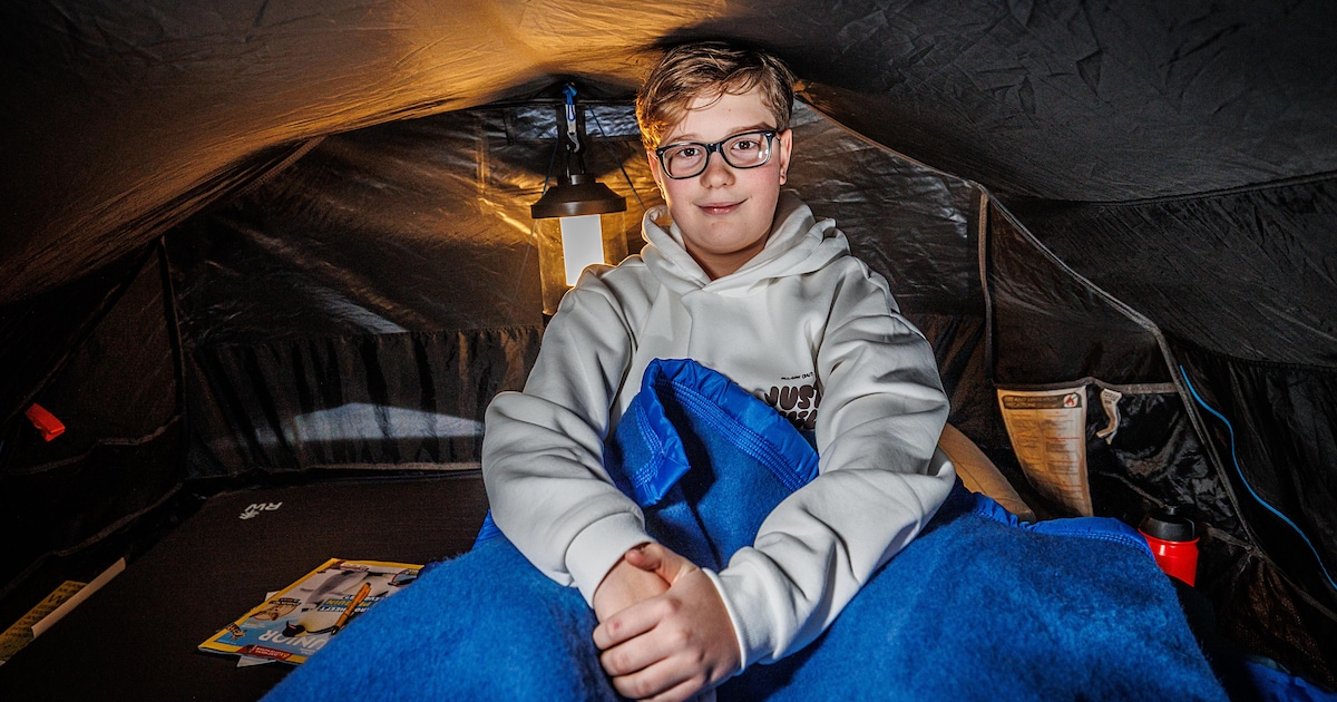 Stan (11) droomt van zijn eigen warme bed, maar peinst niet over ...