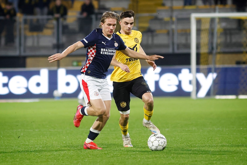Jong PSV naar derde plek na zege bij Roda JC, opnieuw gelijkspel voor ...