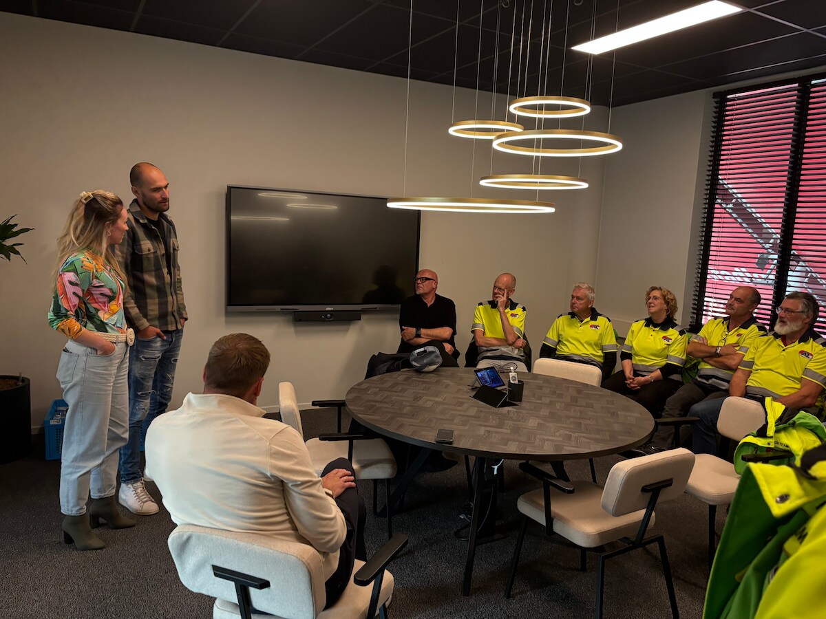 Bas Dost terug naar AZ om redders te bedanken, maar loopbaan is voorbij ...
