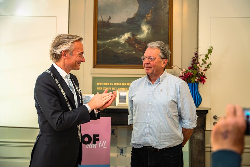 Dordtenaar Gert van Engelen krijgt Johan de Wittspeld voor inzet rond ...
