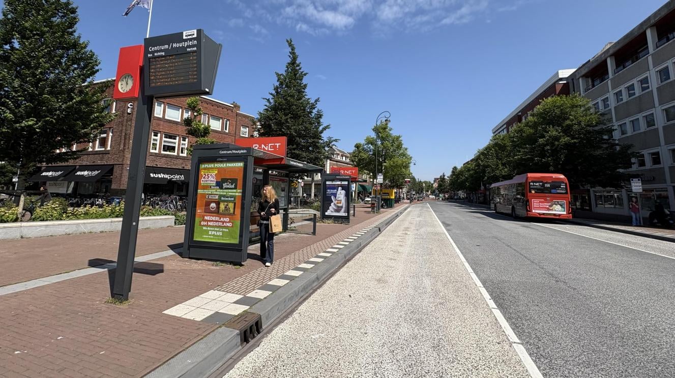 Gratis strandbus verbindt Hoofddorp, Haarlem en de kust | Foto | AD.nl