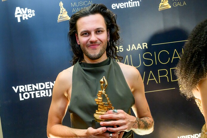 Musical Award-winnaar Timo bewijst oud-docent tegendeel: 'Moest naar de ...