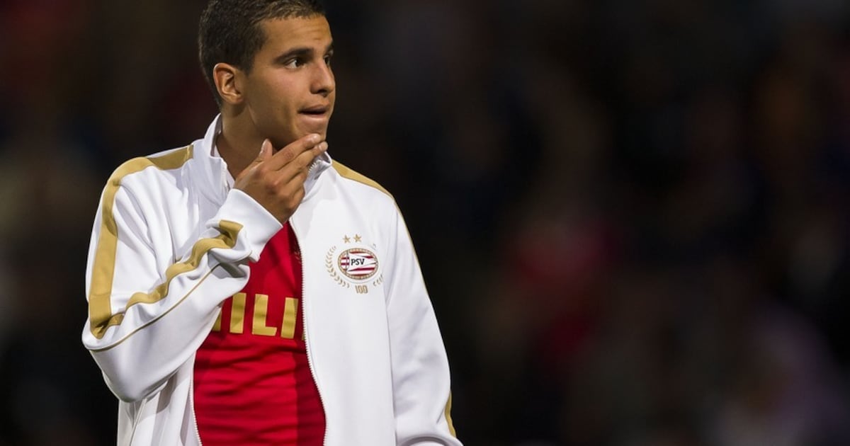 Wanneer komt Adam Maher los in Eindhoven? | Nederlands voetbal | AD.nl