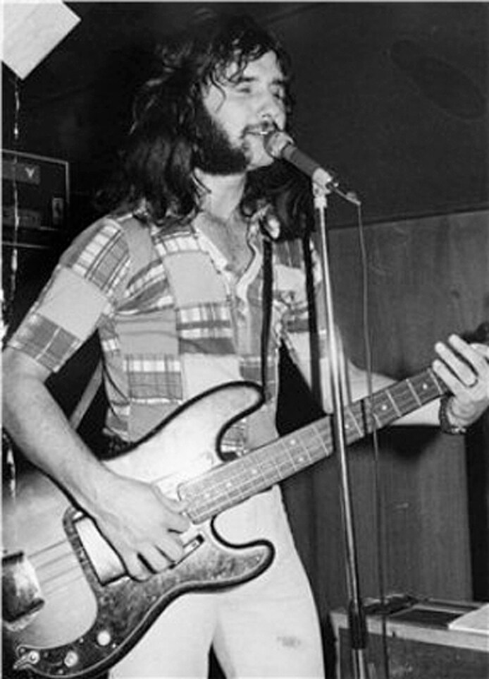 Zanger Frank Ferrari (80) overleden: hit Sweet Love was begin van ...