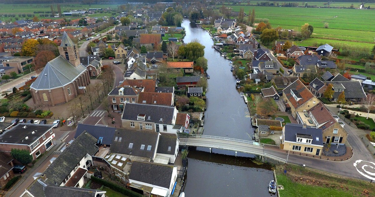 Groeten uit Oud-Alblas, het dorpje van twee delen en riviertje De ...