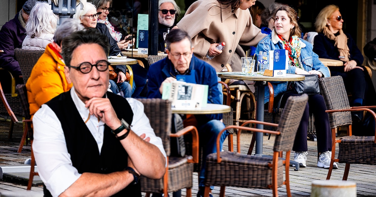 Ook Dordt luncht tegenwoordig vaak ‘buiten de deur’… | Columns Kees ...