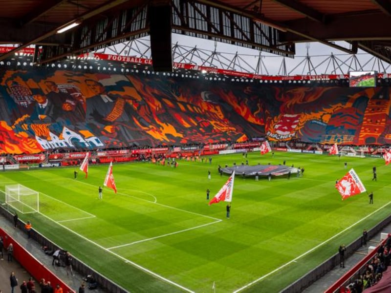 Een fout van Koeman, ‘omkoping’ en een massale volksverhuizing: ook in ...