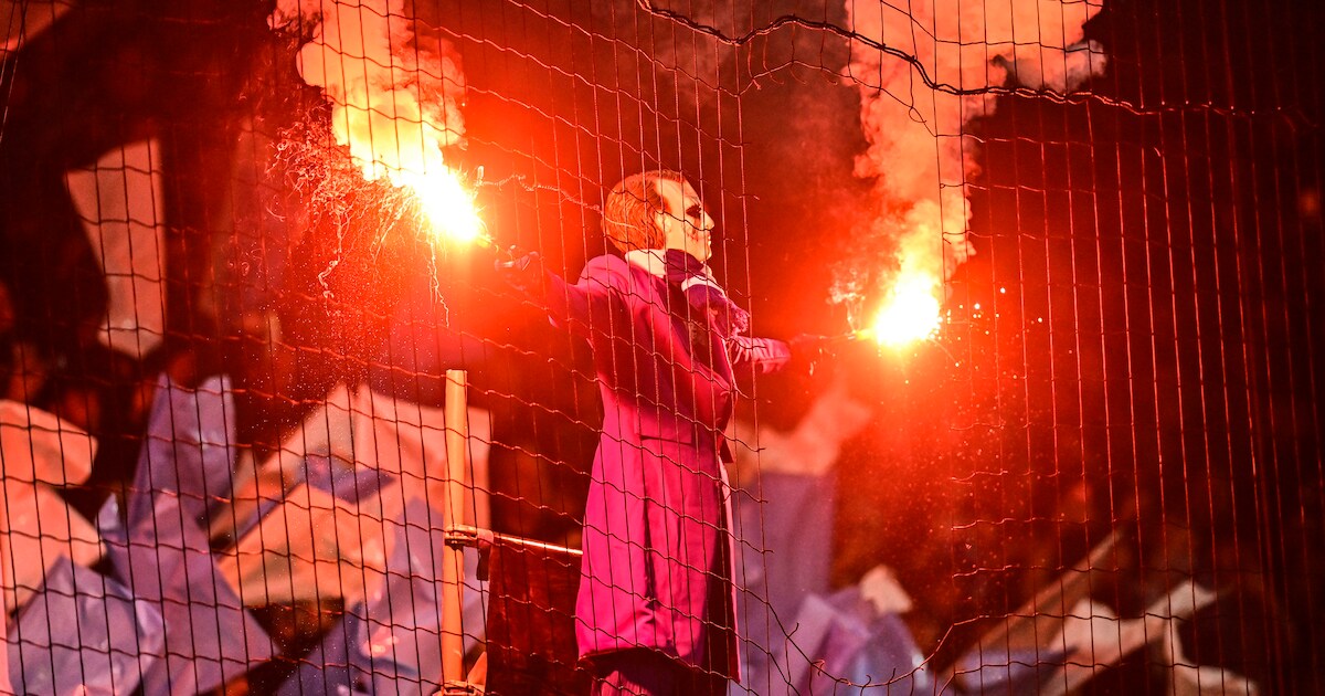 Indrukwekkende sfeeractie harde kern De Graafschap mét Joker | Sport ...